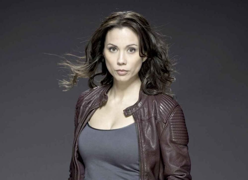 Arrow Staffel 5: Lexa Doig spielt Talia al Ghul | Robots & Dragons